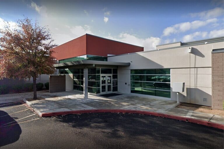 Gastroenterologist in Mesa, AZ